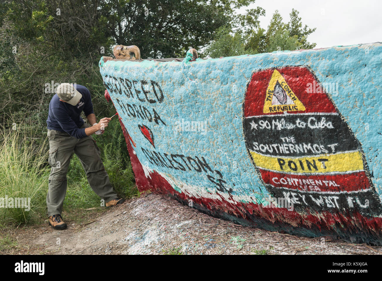Graffiti on a billboard hi-res stock photography and images - Alamy