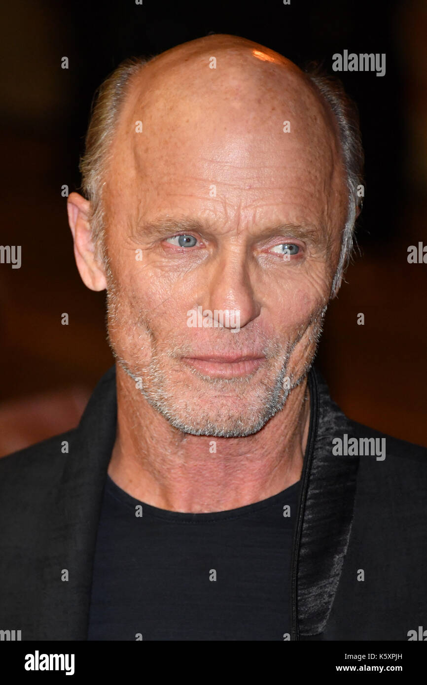 Ed Harris Body