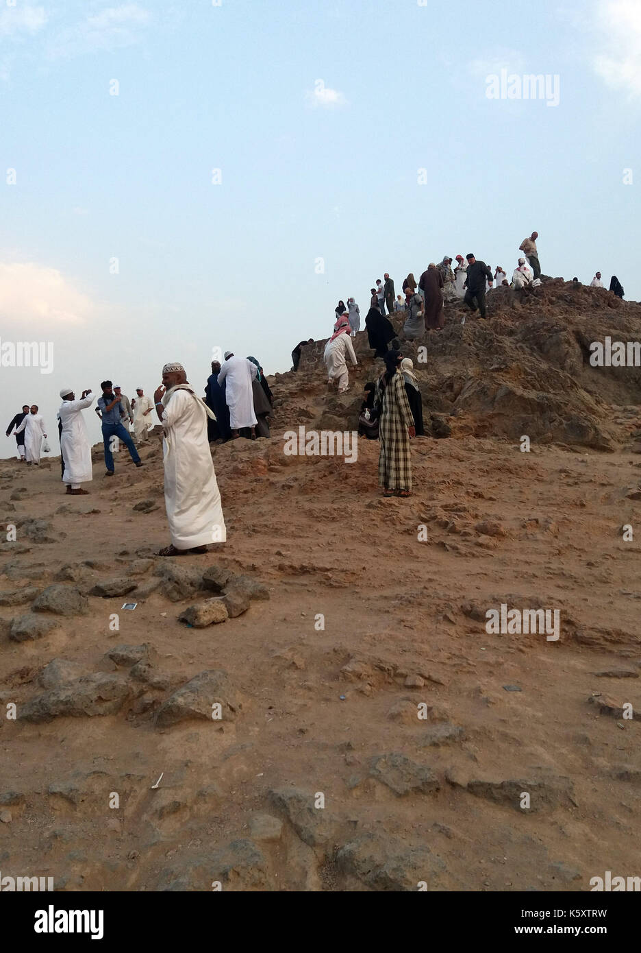 Medina, Medina, Saudi Arabia. 9th Sep, 2017. Muslim pilgrims visit the ...
