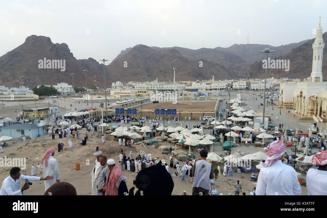 Battle of uhud hi-res stock photography and images - Alamy
