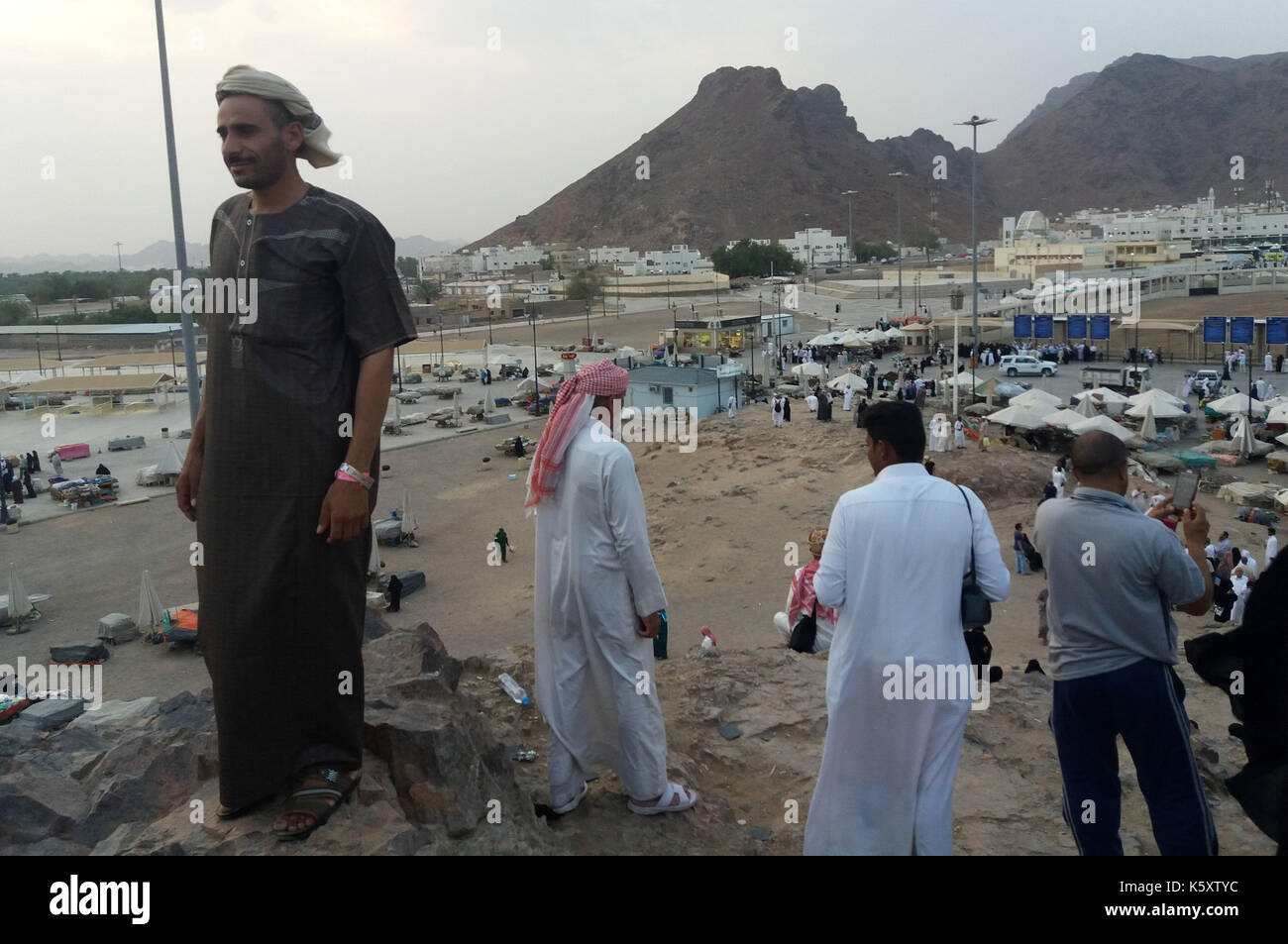 Medina, Medina, Saudi Arabia. 9th Sep, 2017. Muslim pilgrims visit the ...