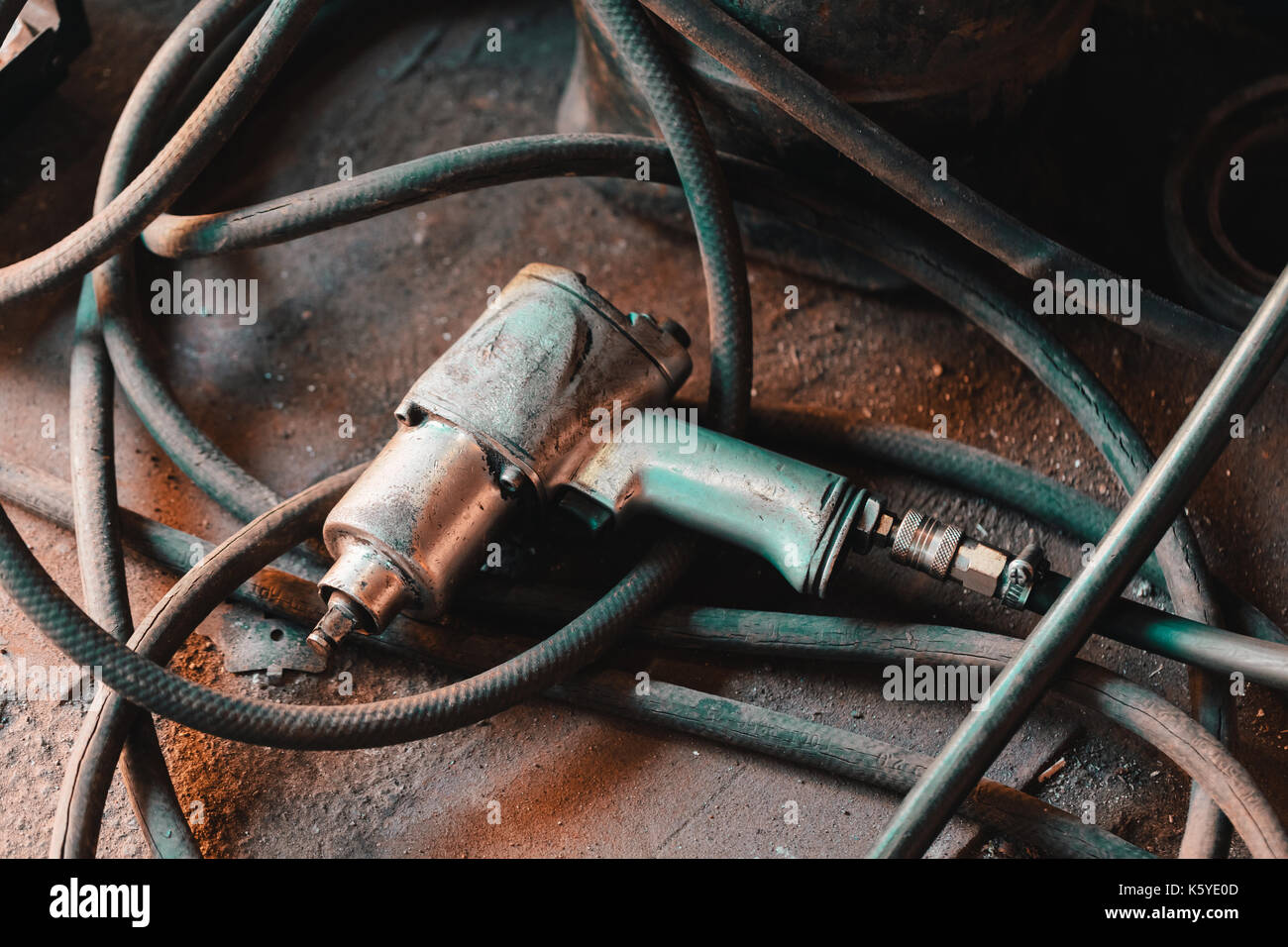 Wrench gun in the car repair shop Stock Photo - Alamy