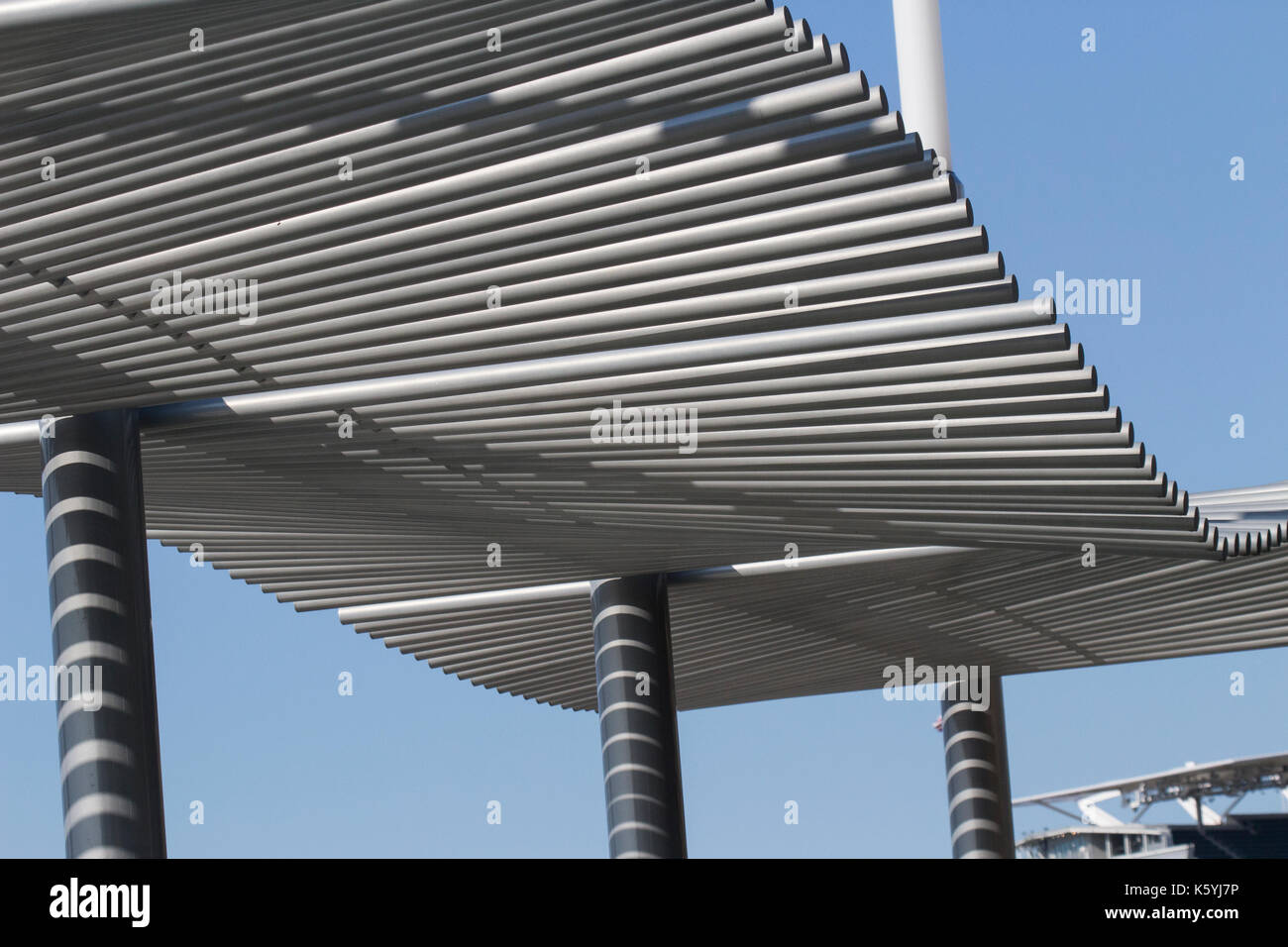 Simple architecture hi-res stock photography and images - Alamy