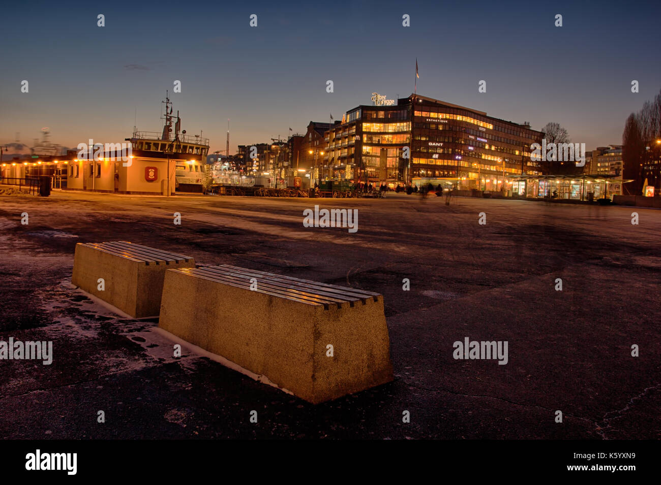 Cold night at akerbrygge oslo in Norway Stock Photo - Alamy