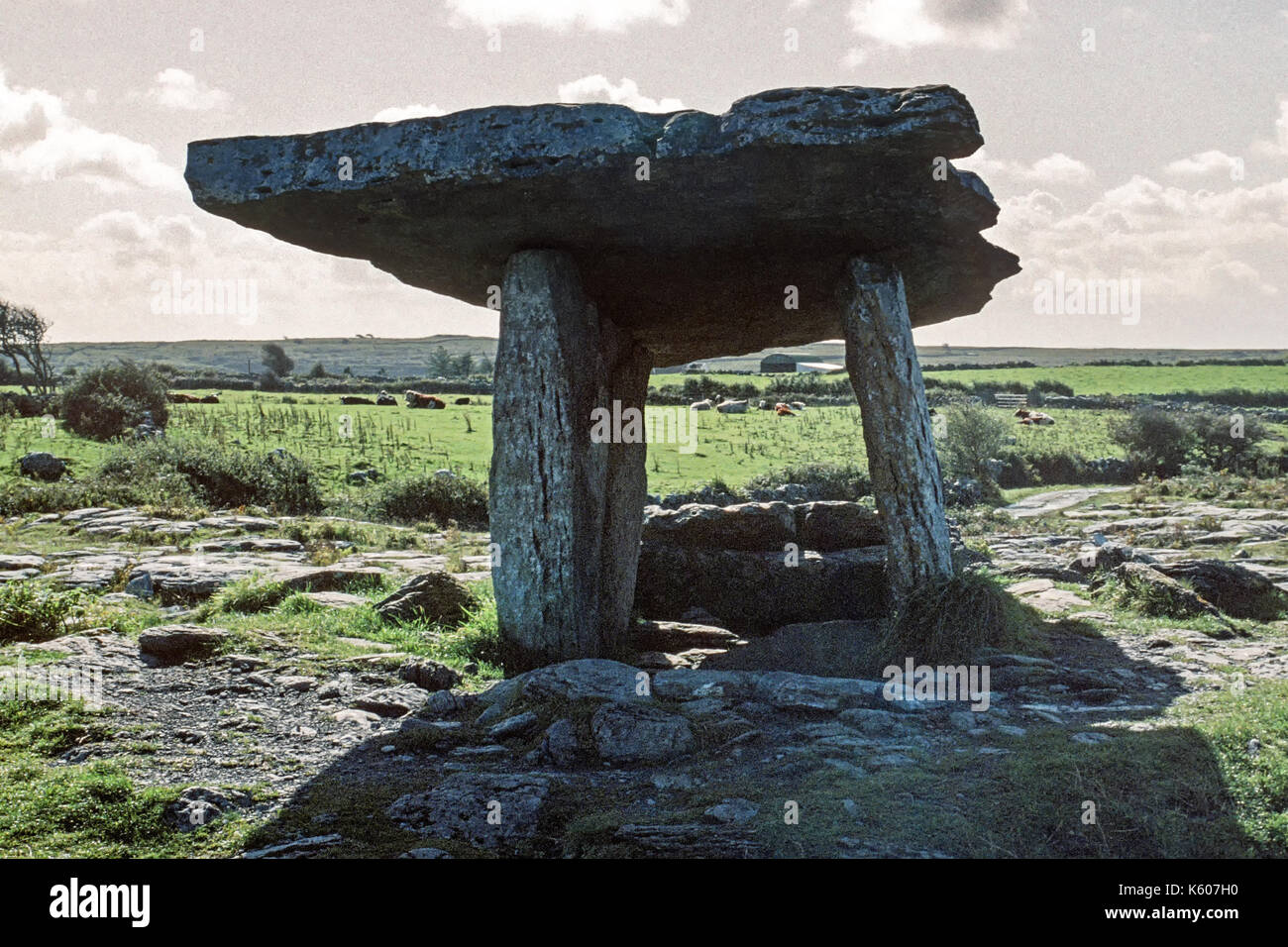 Poulnabrone Dolmen - The Burren, Ireland Stock Photo - Alamy