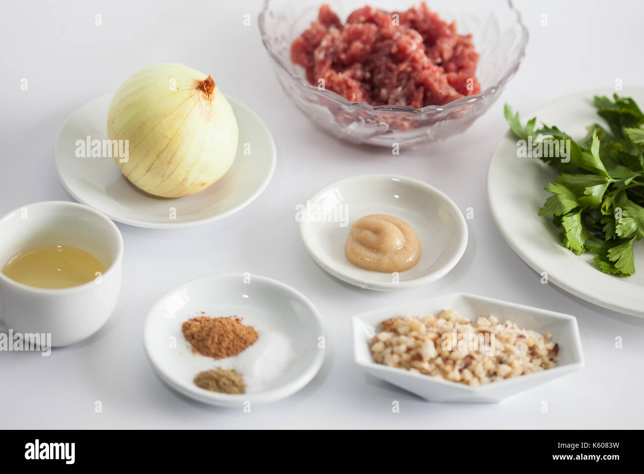 Step by step Levantine cuisine kibbeh preparation : Ingrendients to ...