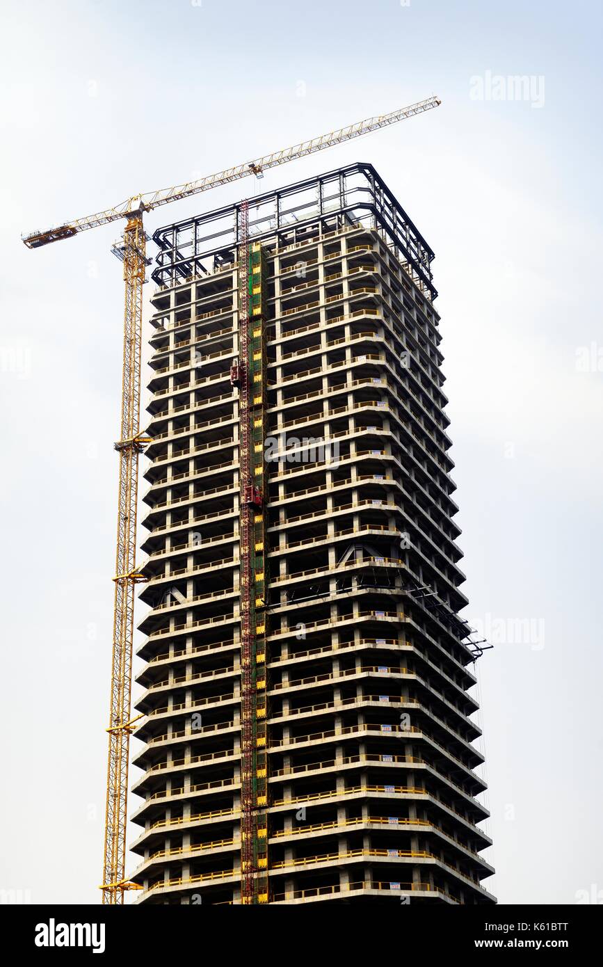 City on under construction hi-res stock photography and images - Alamy
