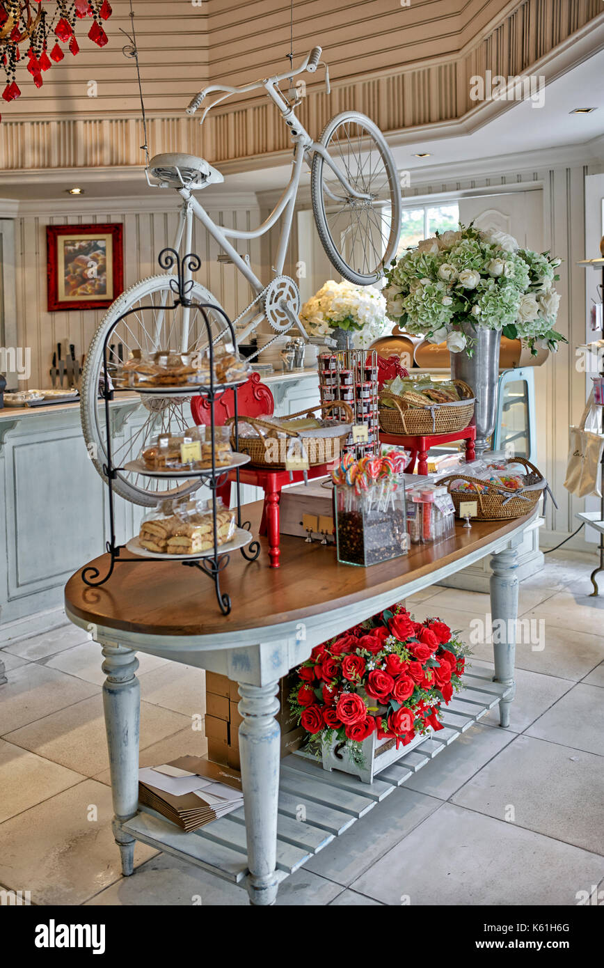 Displays unusual features hi-res stock photography and images - Alamy