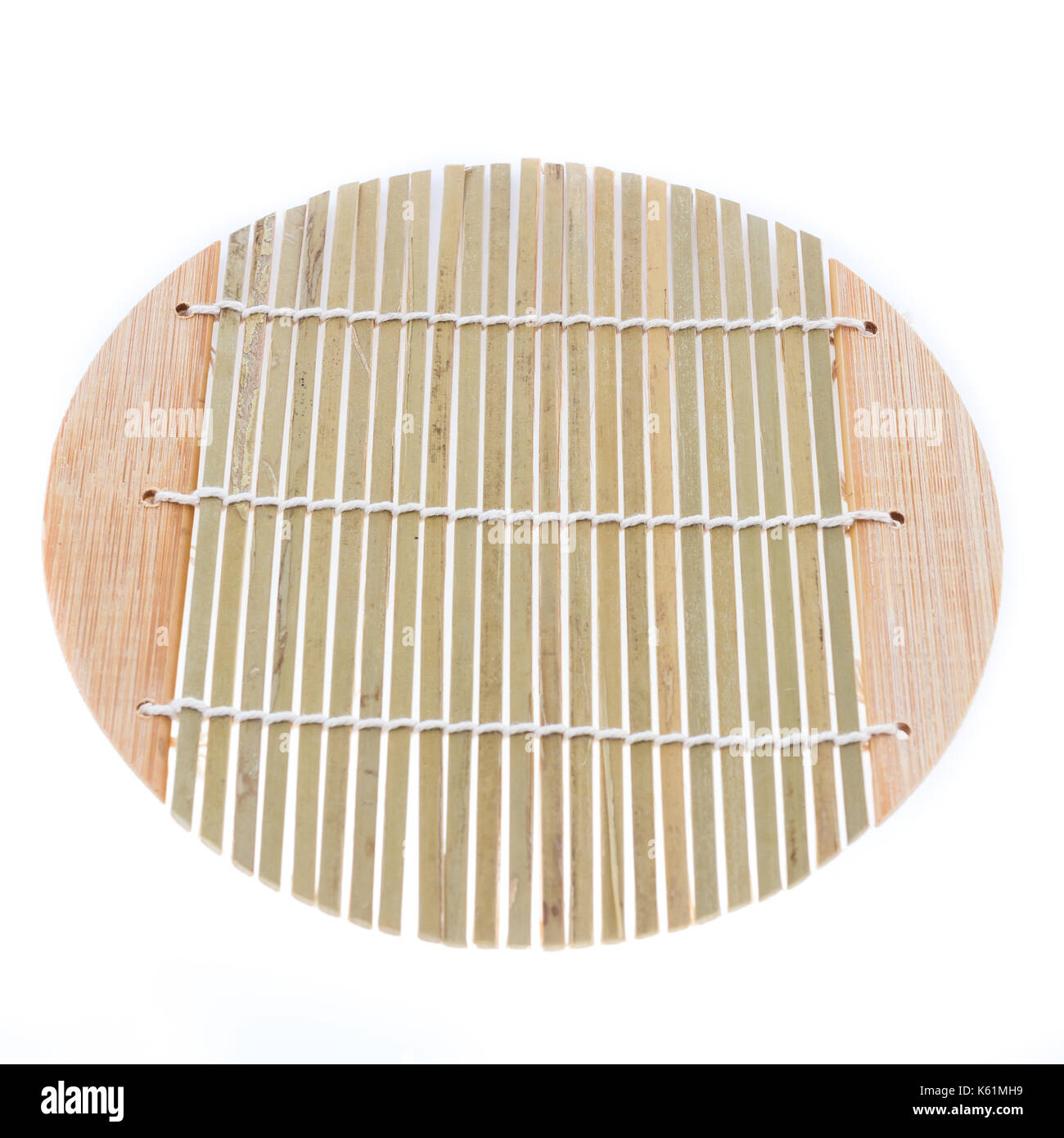 bamboo tray noodles isolate on white background Stock Photo - Alamy