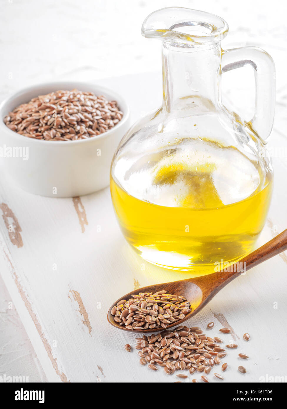 Flaxseed Oil Stock Photos & Flaxseed Oil Stock Images - Alamy