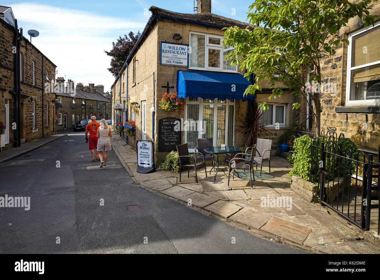 The Willow tearoom and restaurant in Pateley Bridge Stock Photo - Alamy