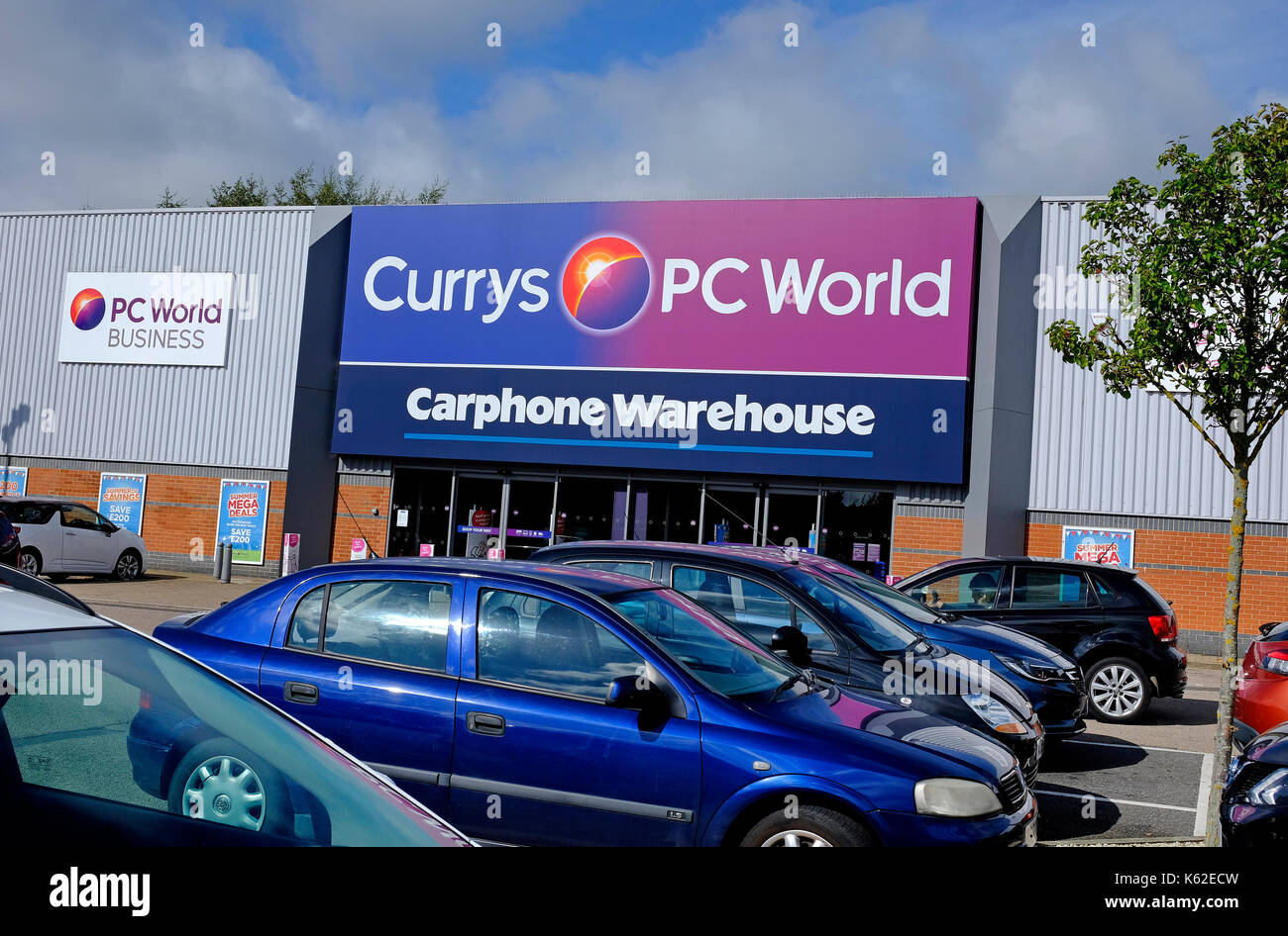 Currys pc world hi-res stock photography and images - Alamy
