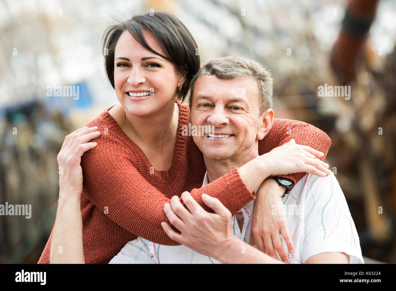 45 55 woman spring hi-res stock photography and images - Alamy