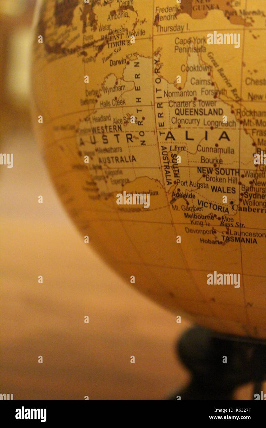 Map australia globe hi-res stock photography and images - Alamy