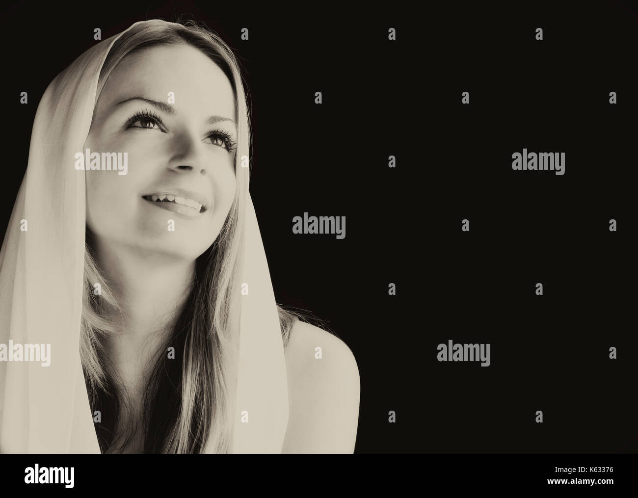 Angelic art hi-res stock photography and images - Alamy