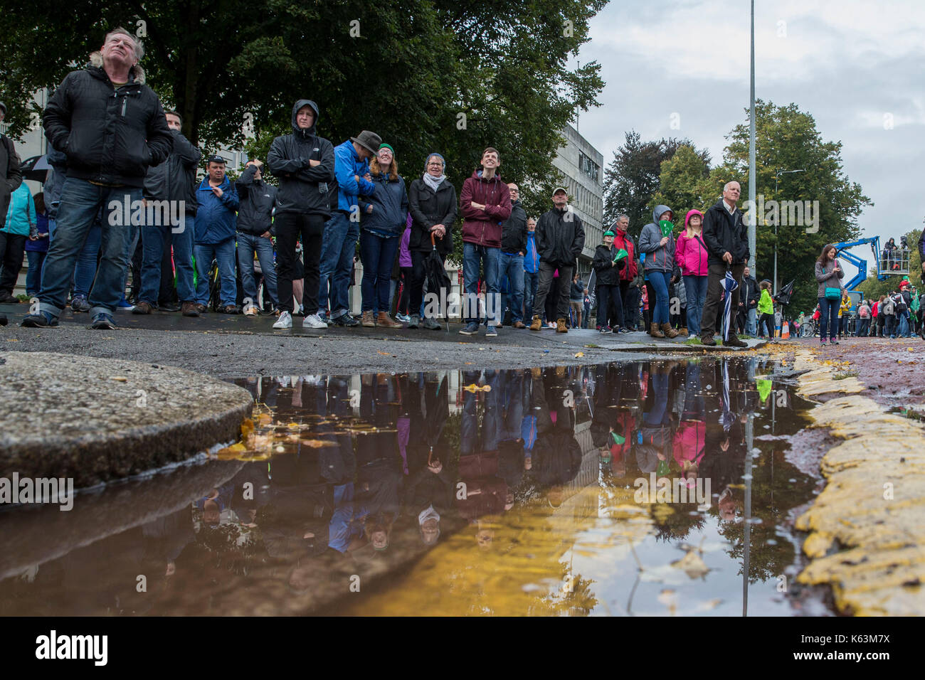 Spectators watch big screen hi-res stock photography and images - Alamy