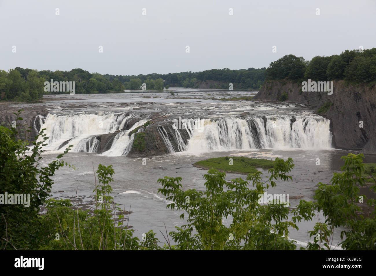 Cohoes Waterfall Saratoga Springs NY state Stock Photo - Alamy