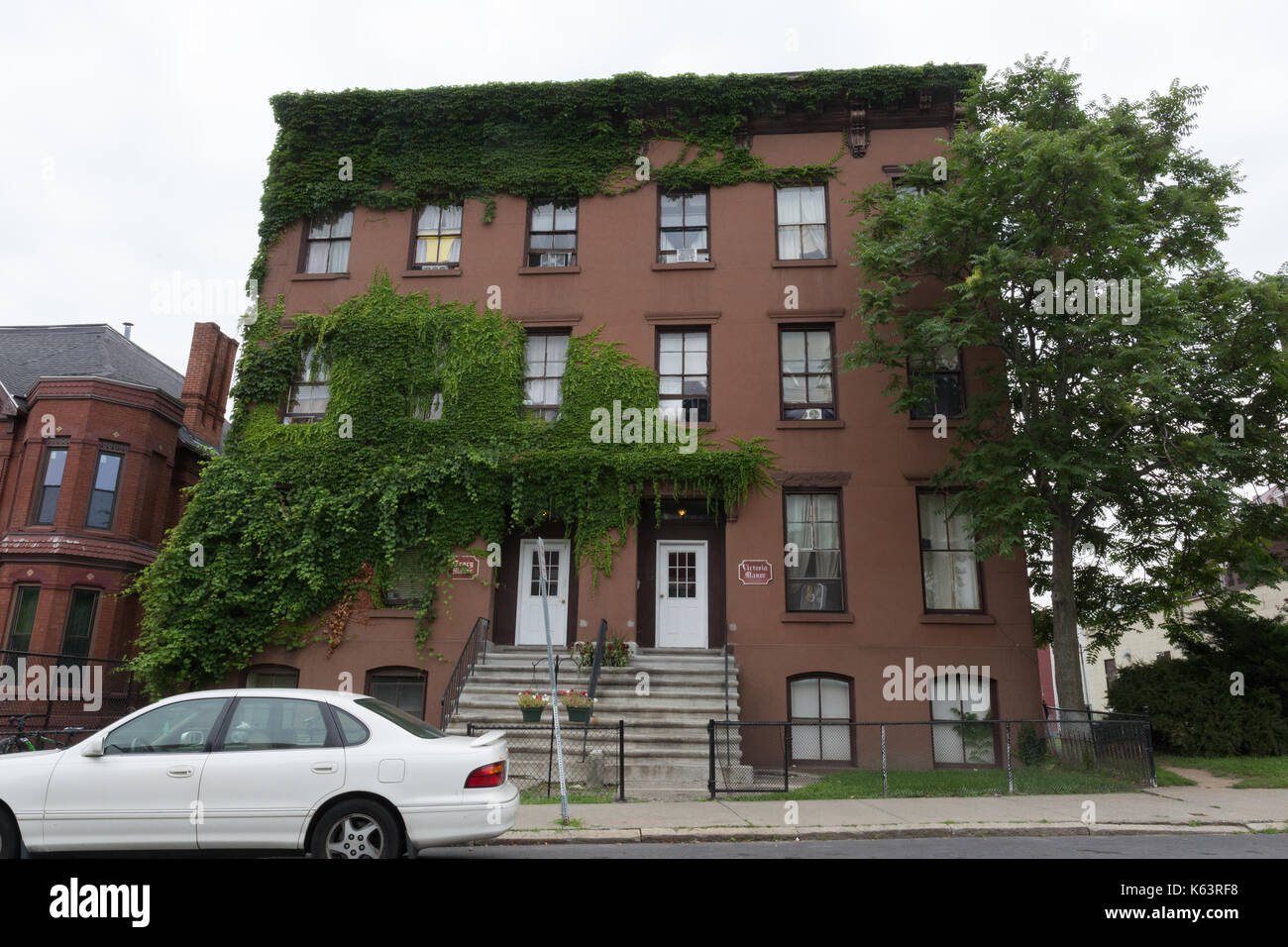 Victoria manor hi-res stock photography and images - Alamy