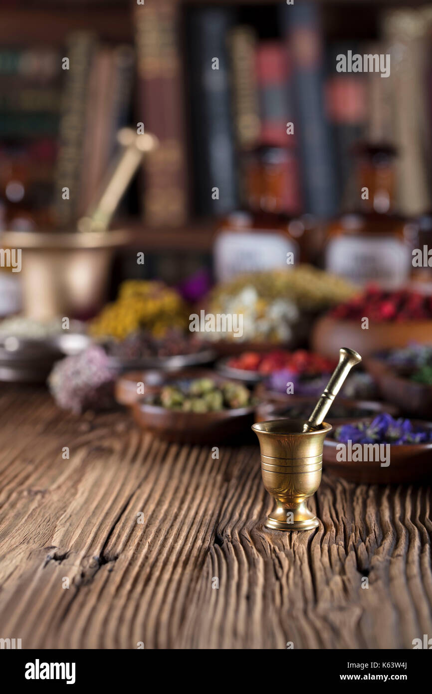 Wooden table, shallow depth of focus. Chinese medicine concept. Macro ...