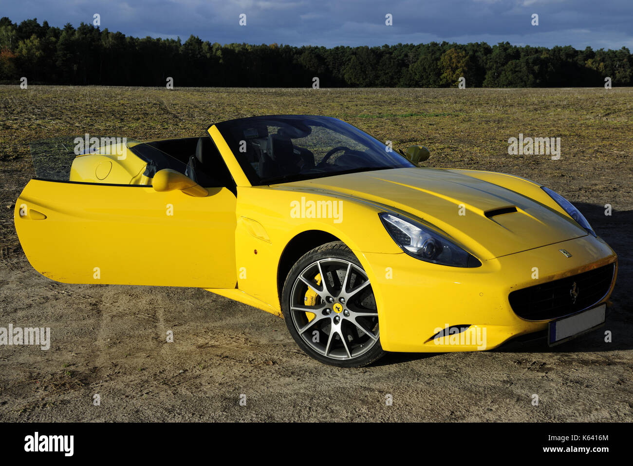 ferrari, car, motorsport, luxury, italian design, sports car, motor ...