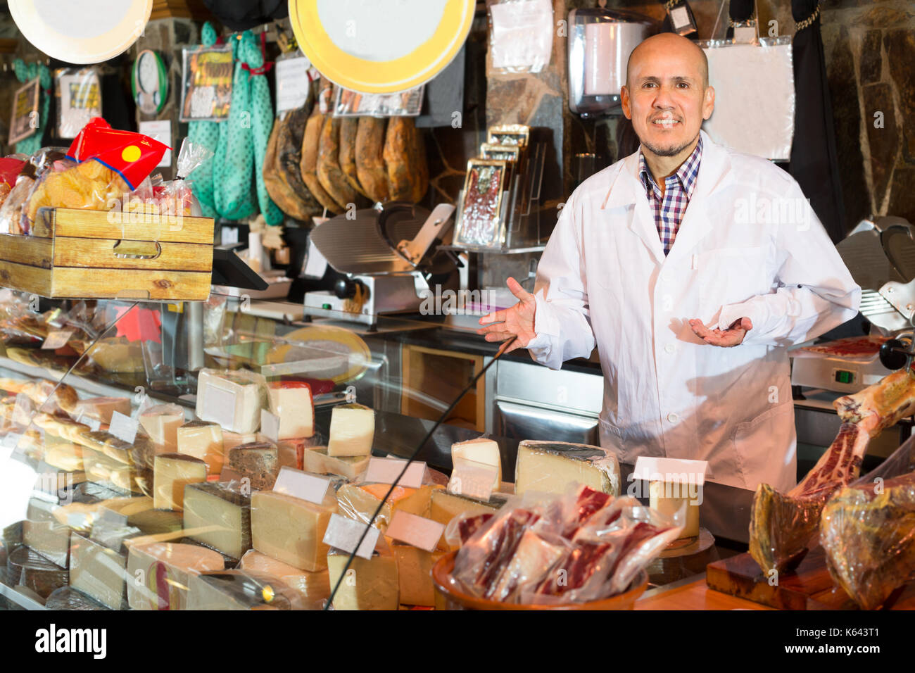 Bulk food section hi-res stock photography and images - Alamy