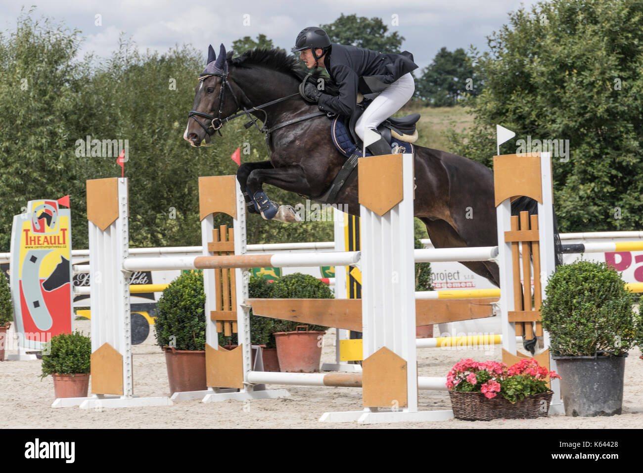 Flying masters hi-res stock photography and images - Alamy