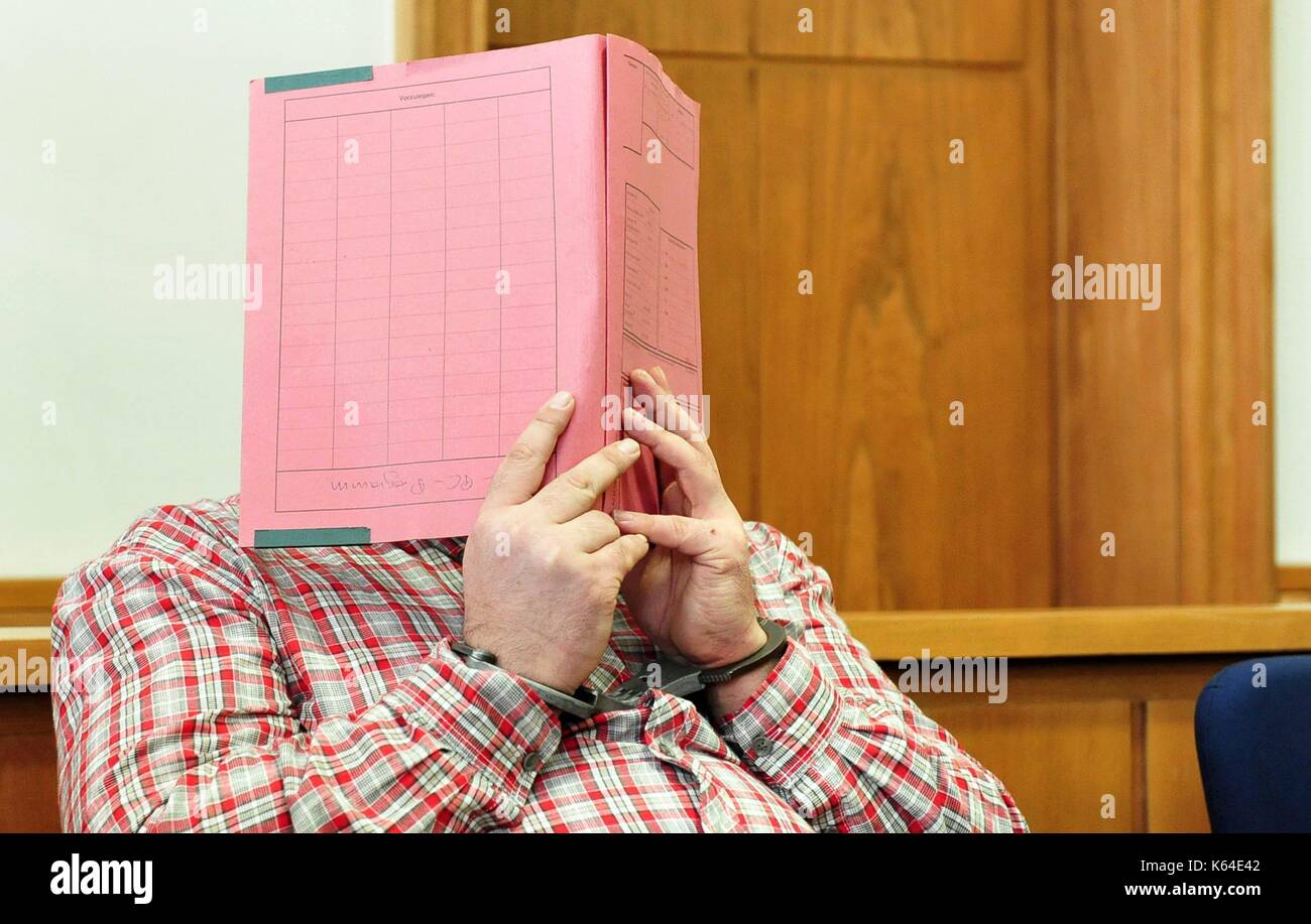 The former male nurse Niels H., accused of multiple murder and ...