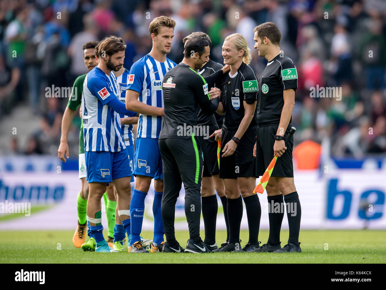 Berlin, Germany. 10th Sep, 2017. Referee Bibiana Steinhaus talks to ...