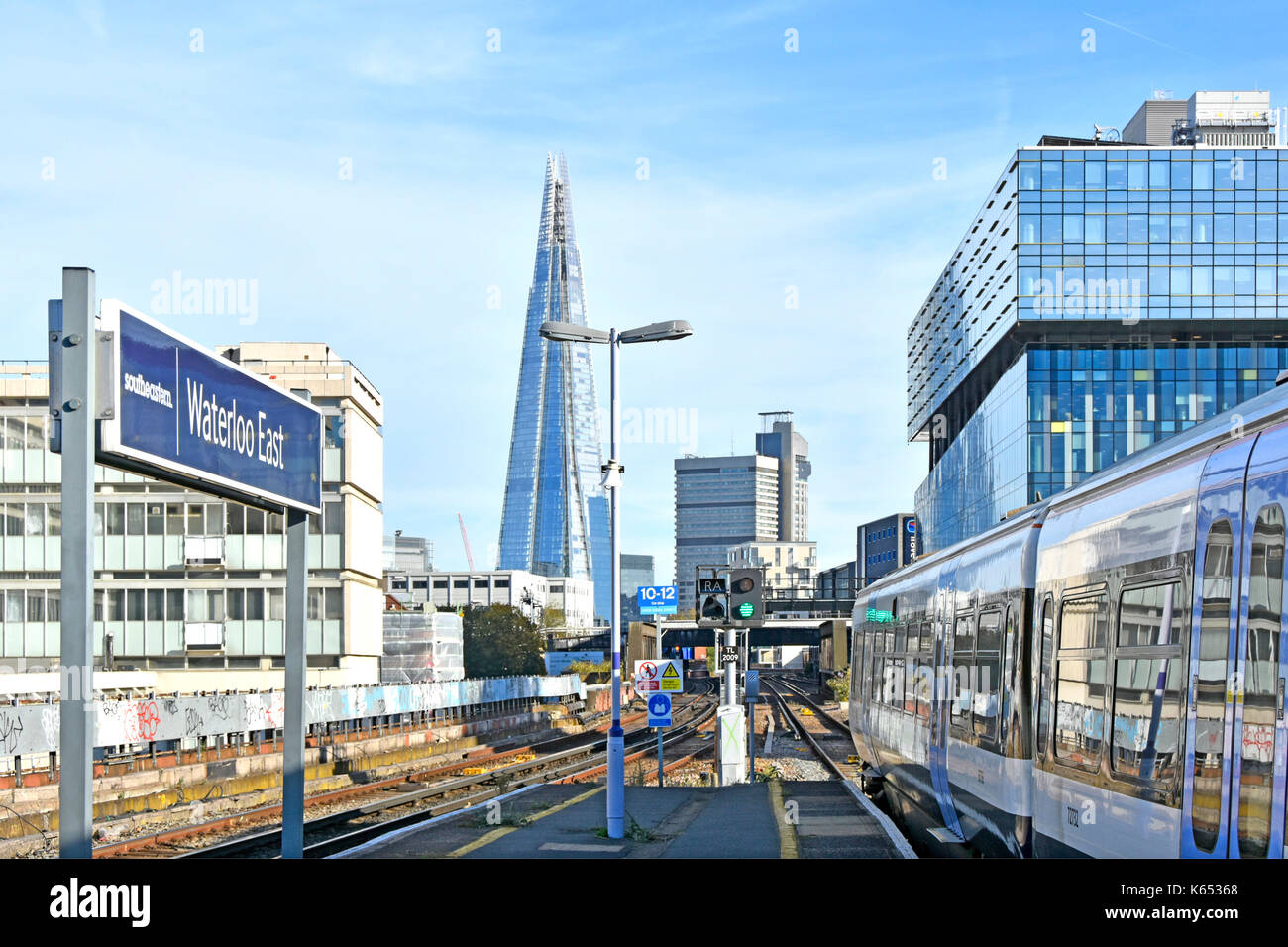 London waterloo station sign hi-res stock photography and images - Alamy