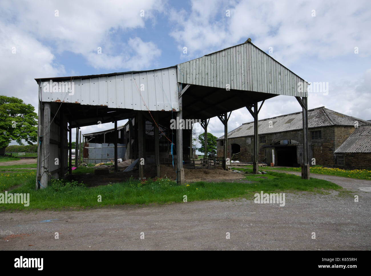 Old open barn in peak district farm Stock Photo - Alamy