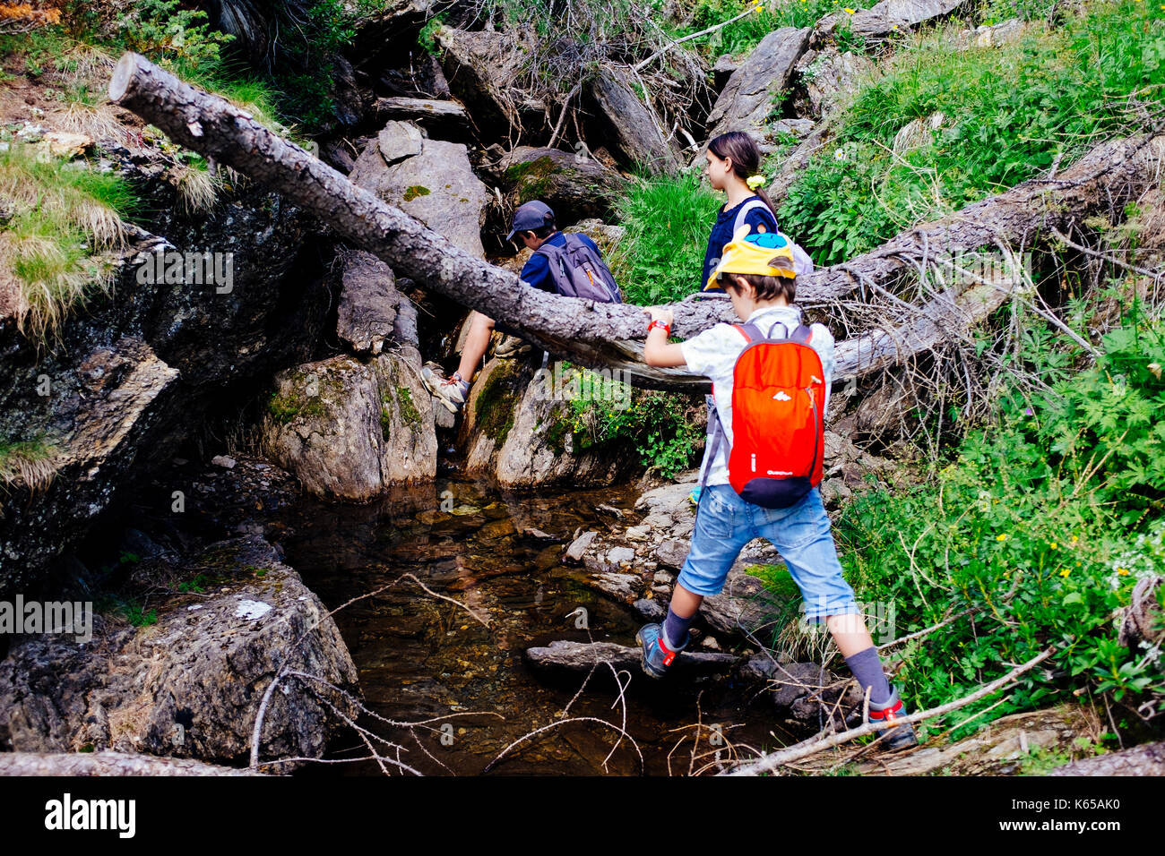 Family hike hi-res stock photography and images - Alamy