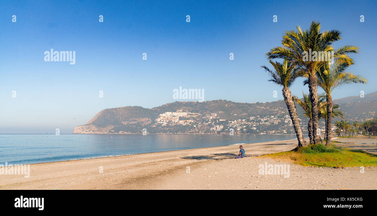 Solitude on beach hi-res stock photography and images - Alamy