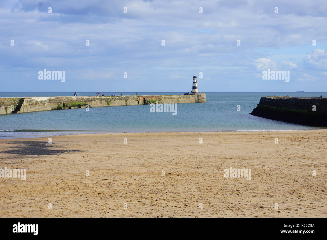 Seaham Pier High Resolution Stock Photography and Images - Alamy