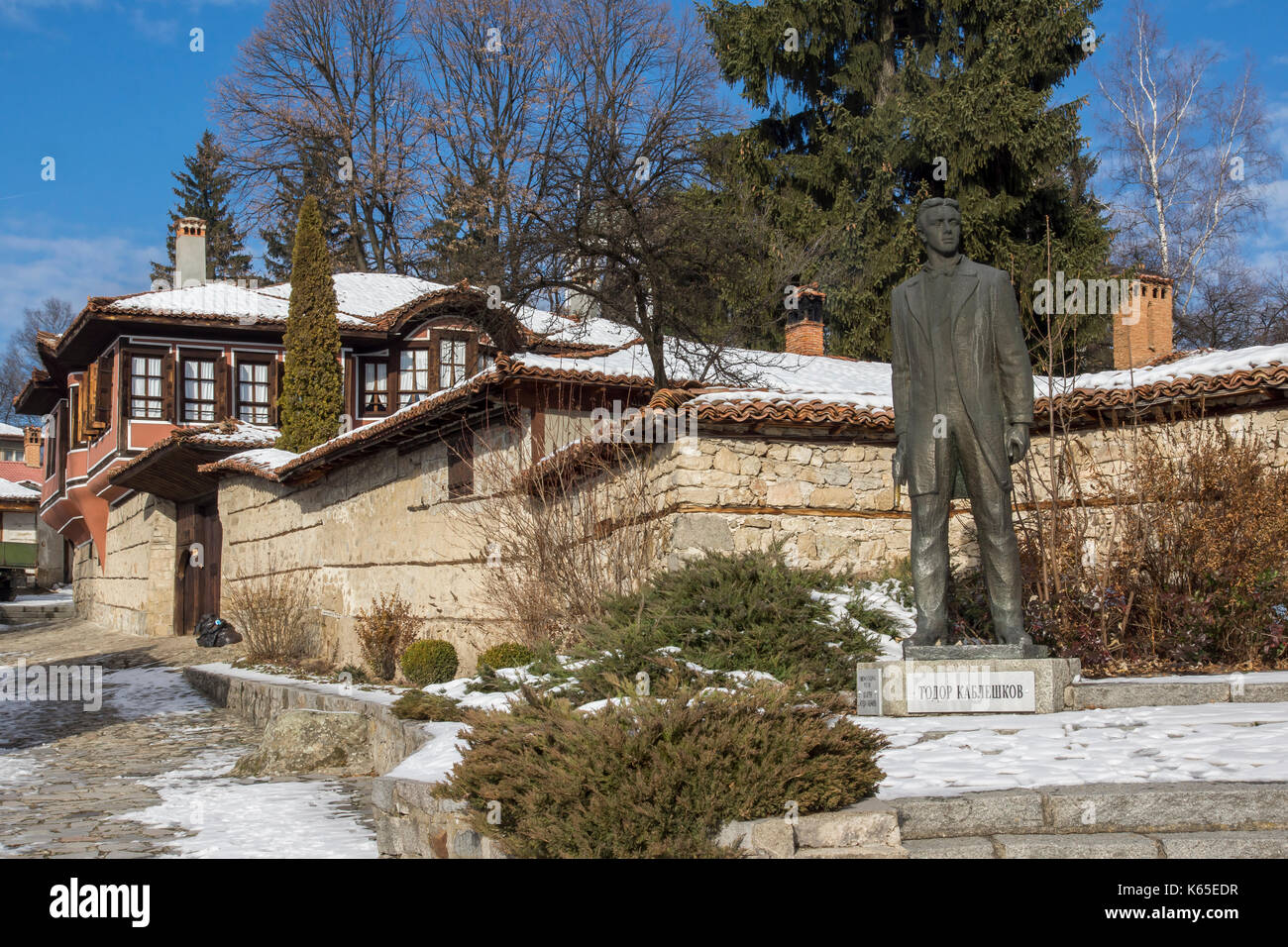 Monument of Todor Kableshkov in historical town of Koprivshtitsa, Sofia ...
