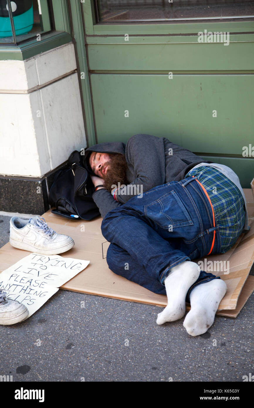 Poor man new york city ny hi-res stock photography and images - Alamy