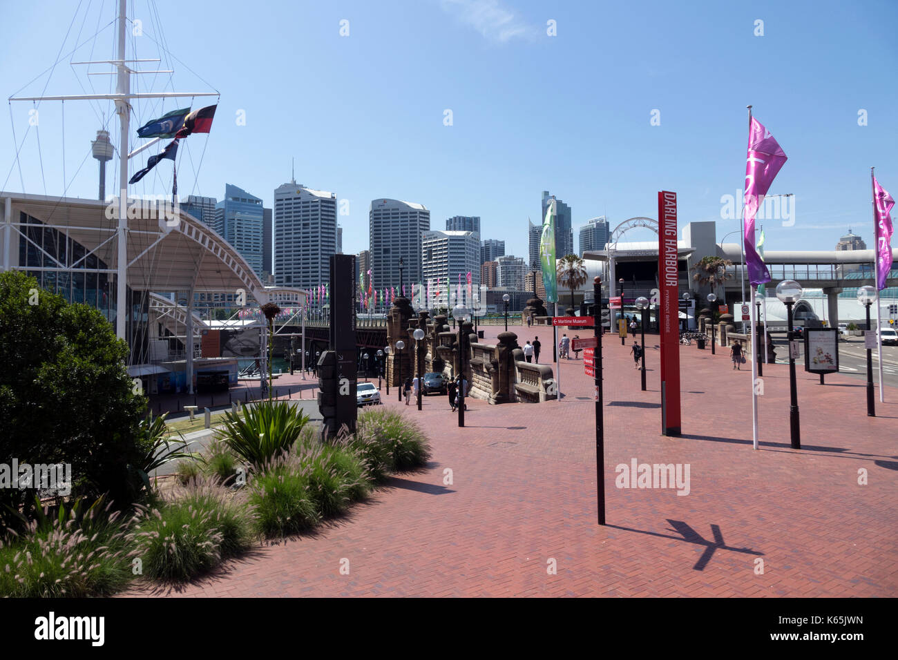 Australian national flags hi-res stock photography and images - Alamy