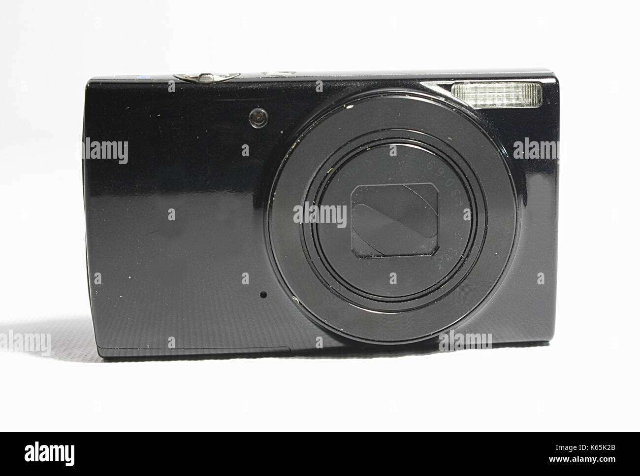Zoom compact camera hi-res stock photography and images - Alamy