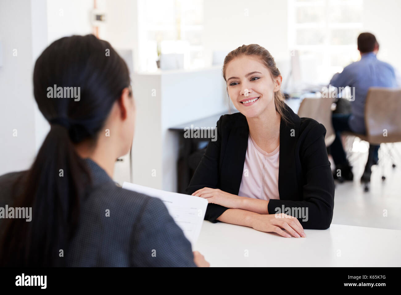Job interview women only hi-res stock photography and images - Alamy