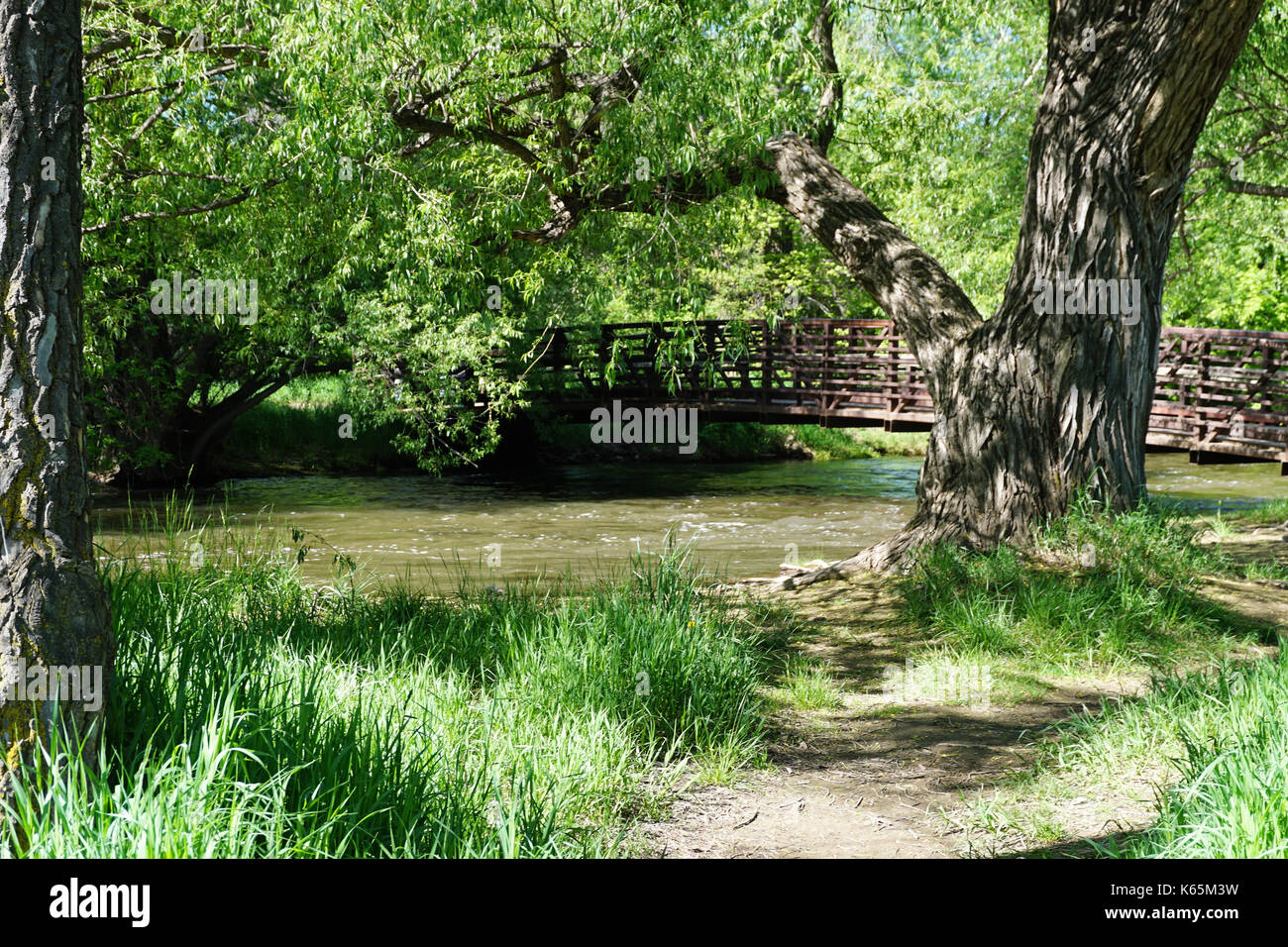 River in fort collins hi-res stock photography and images - Alamy