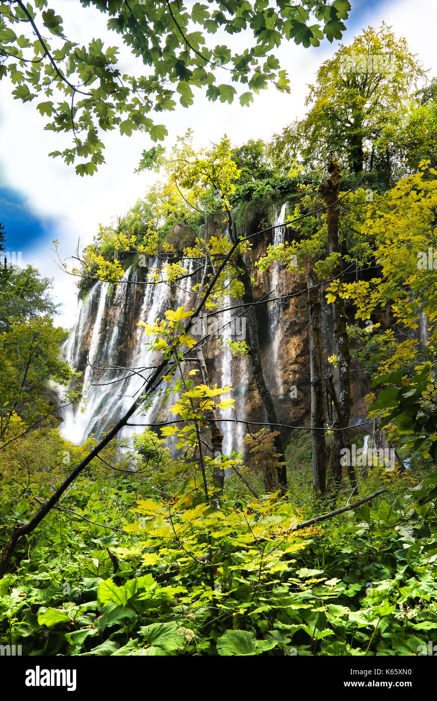 Blue waterfalls hi-res stock photography and images - Alamy