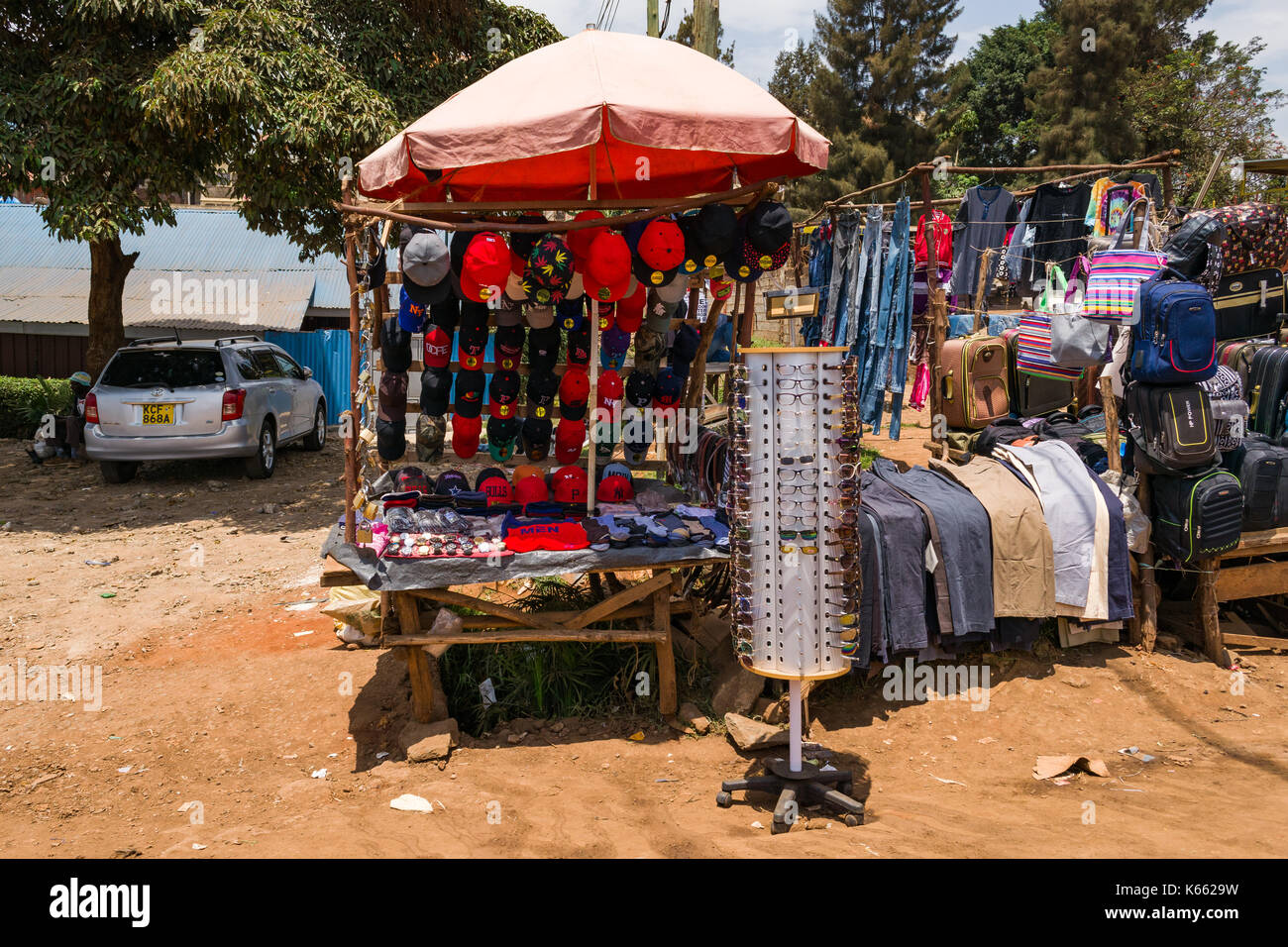 Roadside shop stall hi-res stock photography and images - Alamy