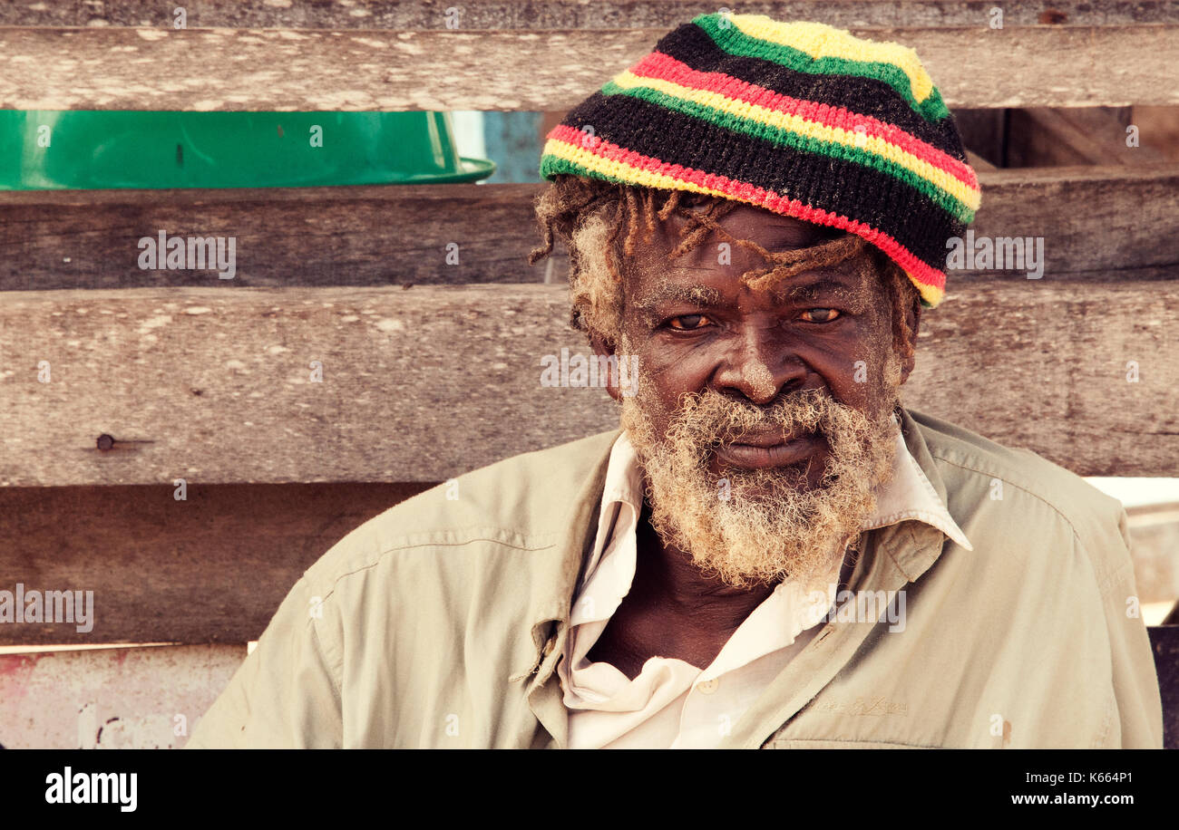 Ghanaian man hi-res stock photography and images - Alamy