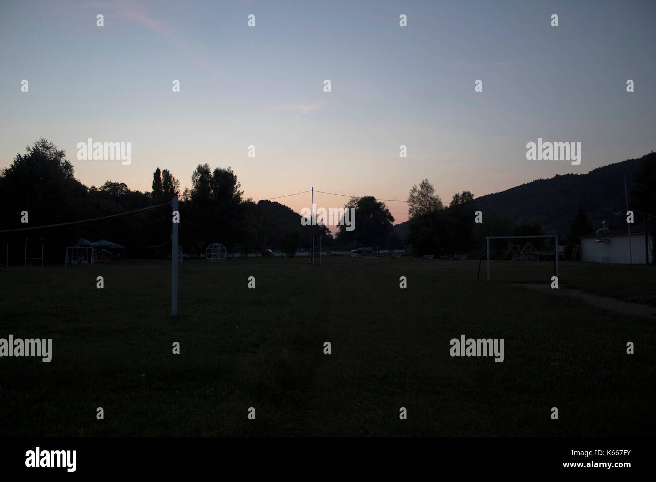 Sunset camping hi-res stock photography and images - Alamy