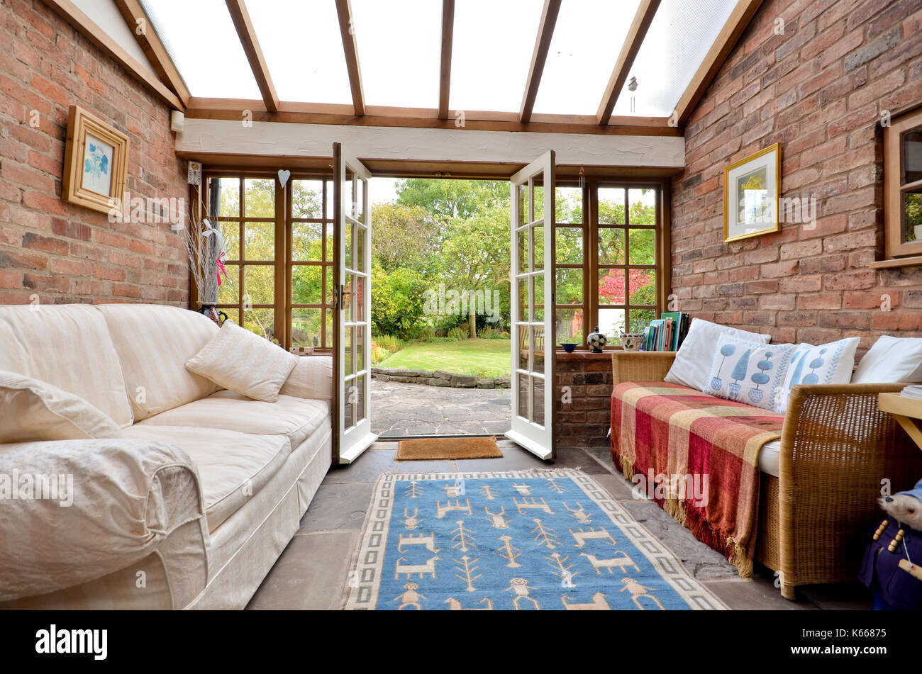 French doors open hi-res stock photography and images - Alamy