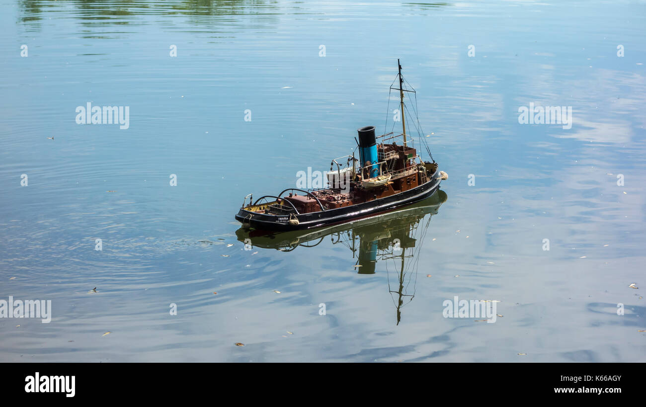Model of tug boat imara hi-res stock photography and images - Alamy