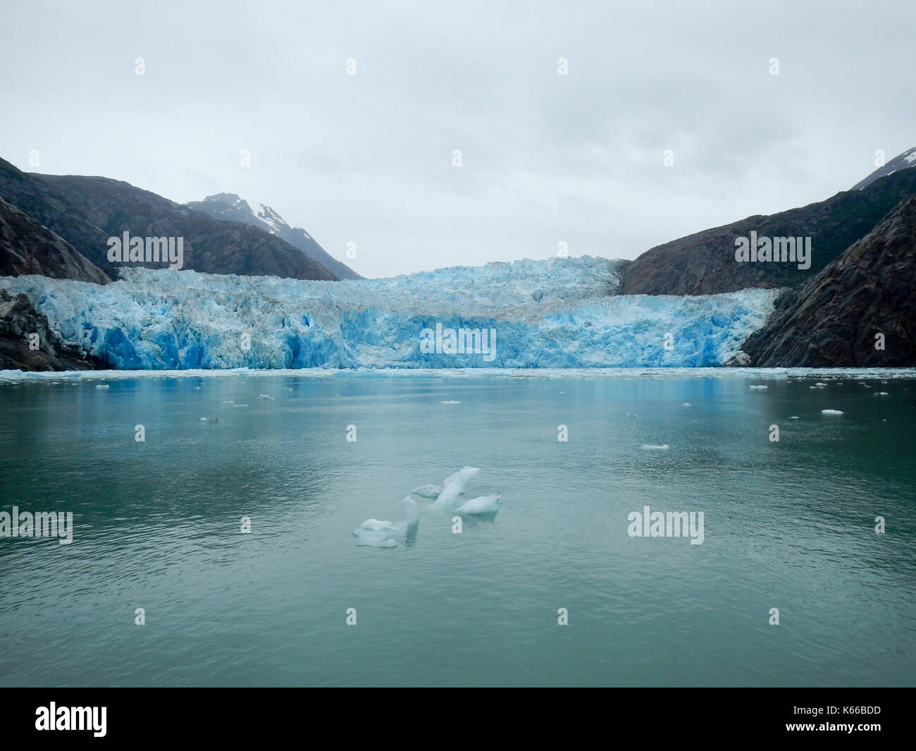 GLACIER ENTERING SEA WATER, ALASKA Stock Photo - Alamy