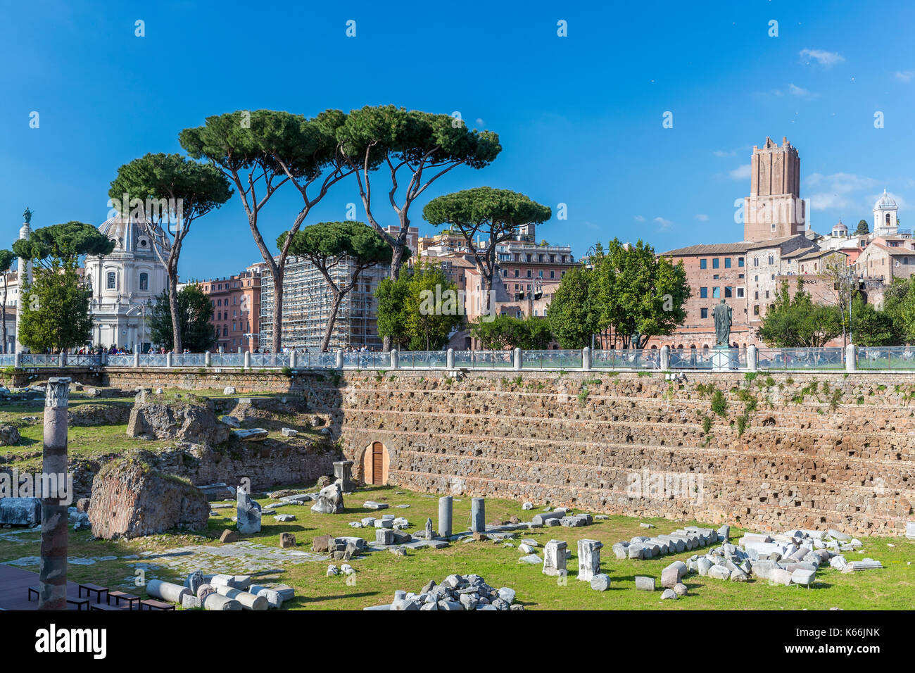 Forum caesaris hi-res stock photography and images - Alamy