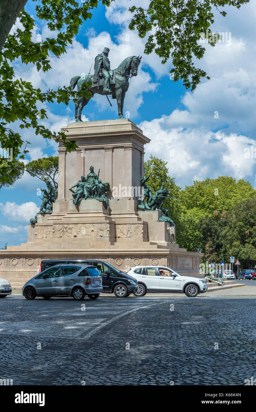 Monumento Giuseppe Garibaldi at Piazza Giuseppe Garibaldi, Janiculum ...