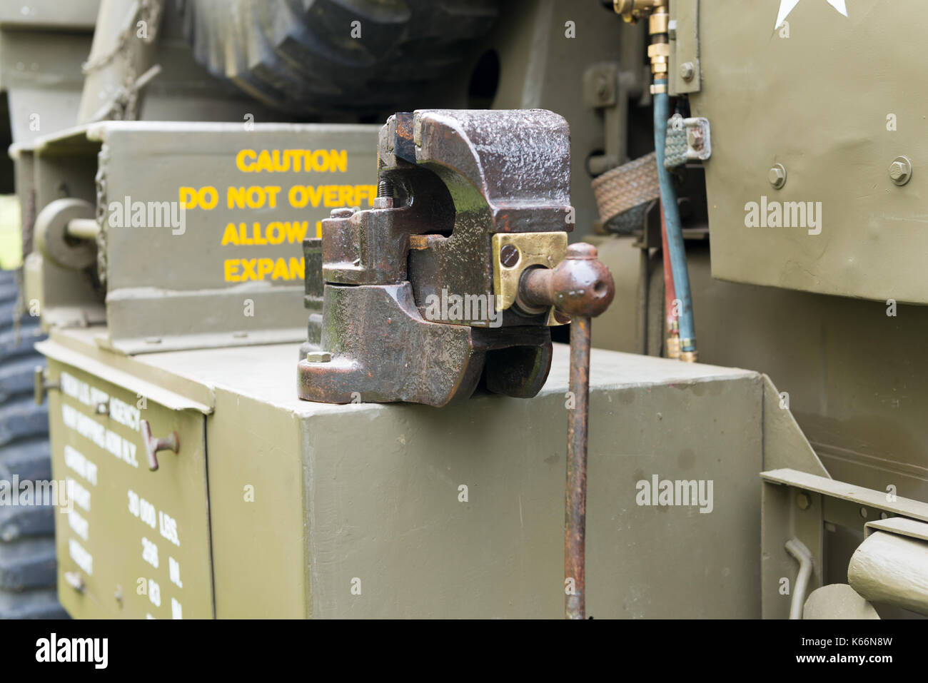Military vehicle workshop hi-res stock photography and images - Alamy