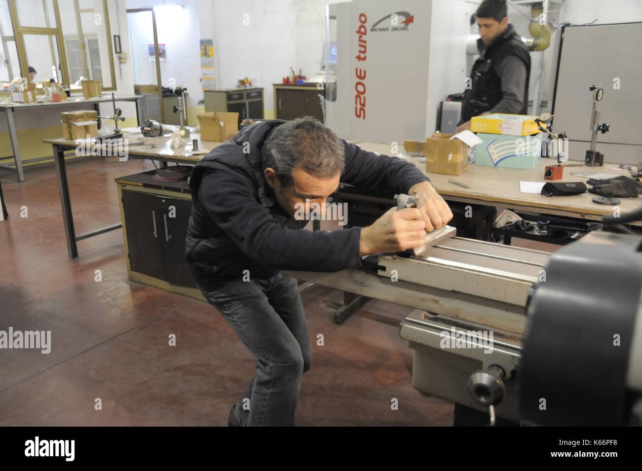 handicraft workshop for tool sharpening and high precision mechanics ...